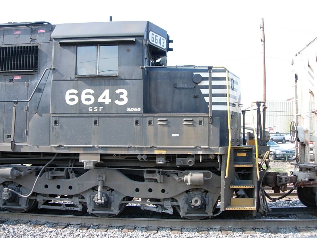 Cab shot of 6643 (SD60)
